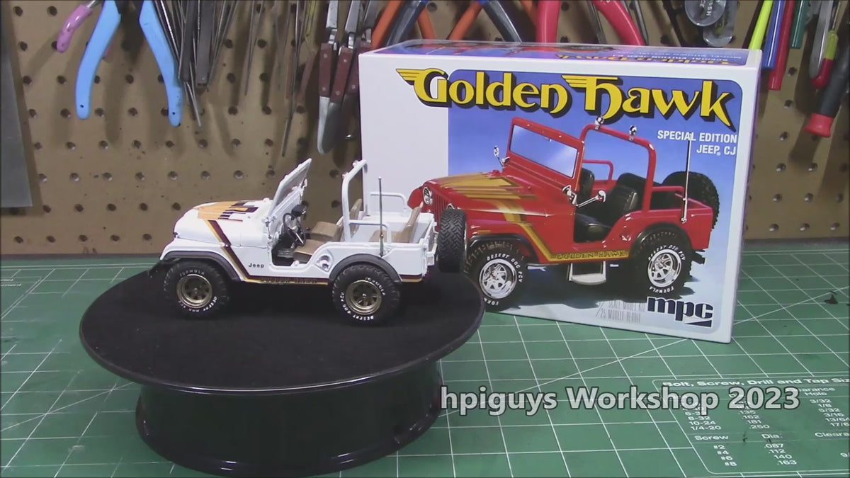 MPC 1981 Jeep CJ5 Golden Hawk 1:25 Scale Model Kit – Auto World Store