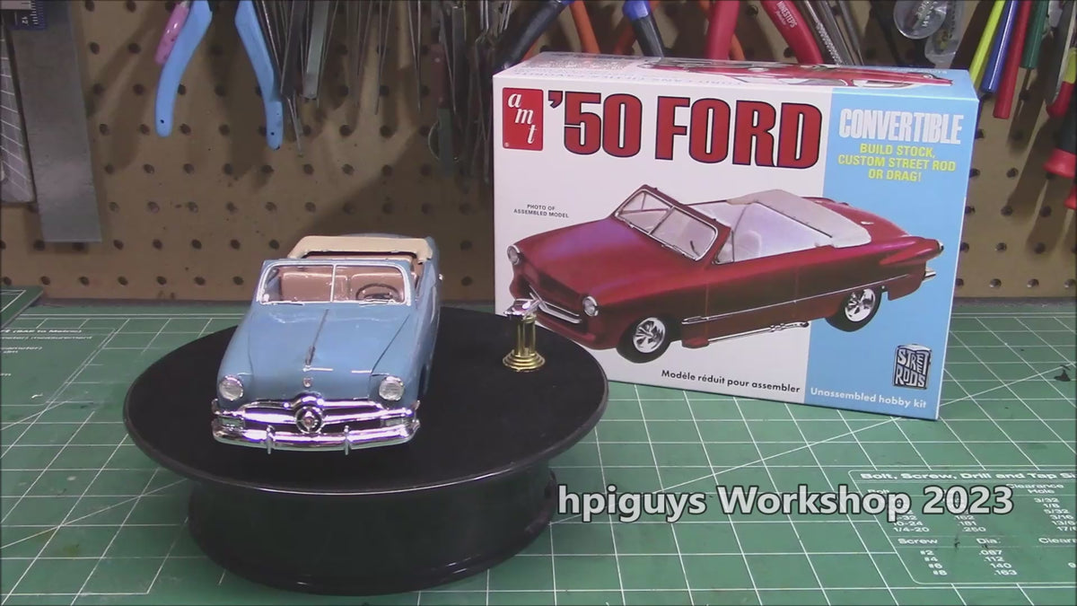 AMT 1950 Ford Convertible Street Rods Edition 1:25 Scale Model Kit ...